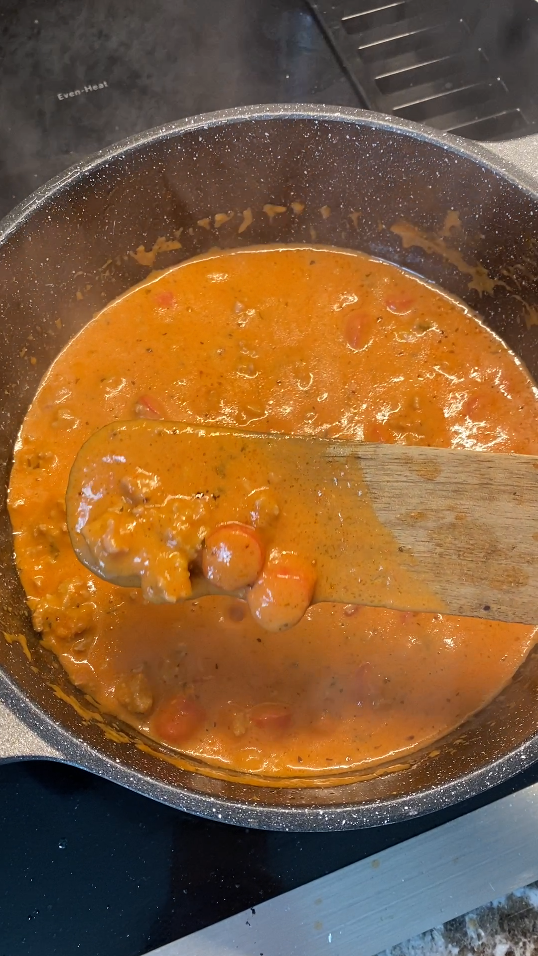 Filipino Spaghetti - Jeanelleats Food and Travel Blog