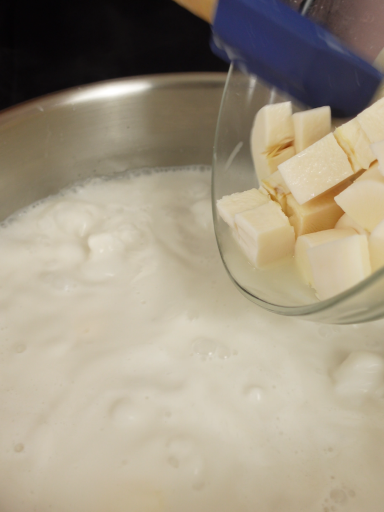 Ginataang Bilo Bilo - Jeanelleats Food and Travel Blog