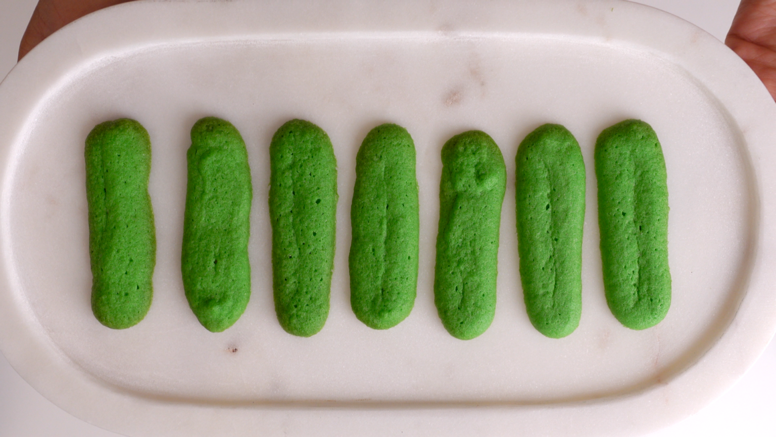 Lengua de Gato - Jeanelleats Food and Travel Blog