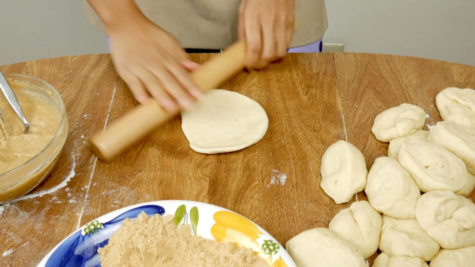 Spanish Bread (Señorita Bread) - Jeanelleats Food and Travel Blog