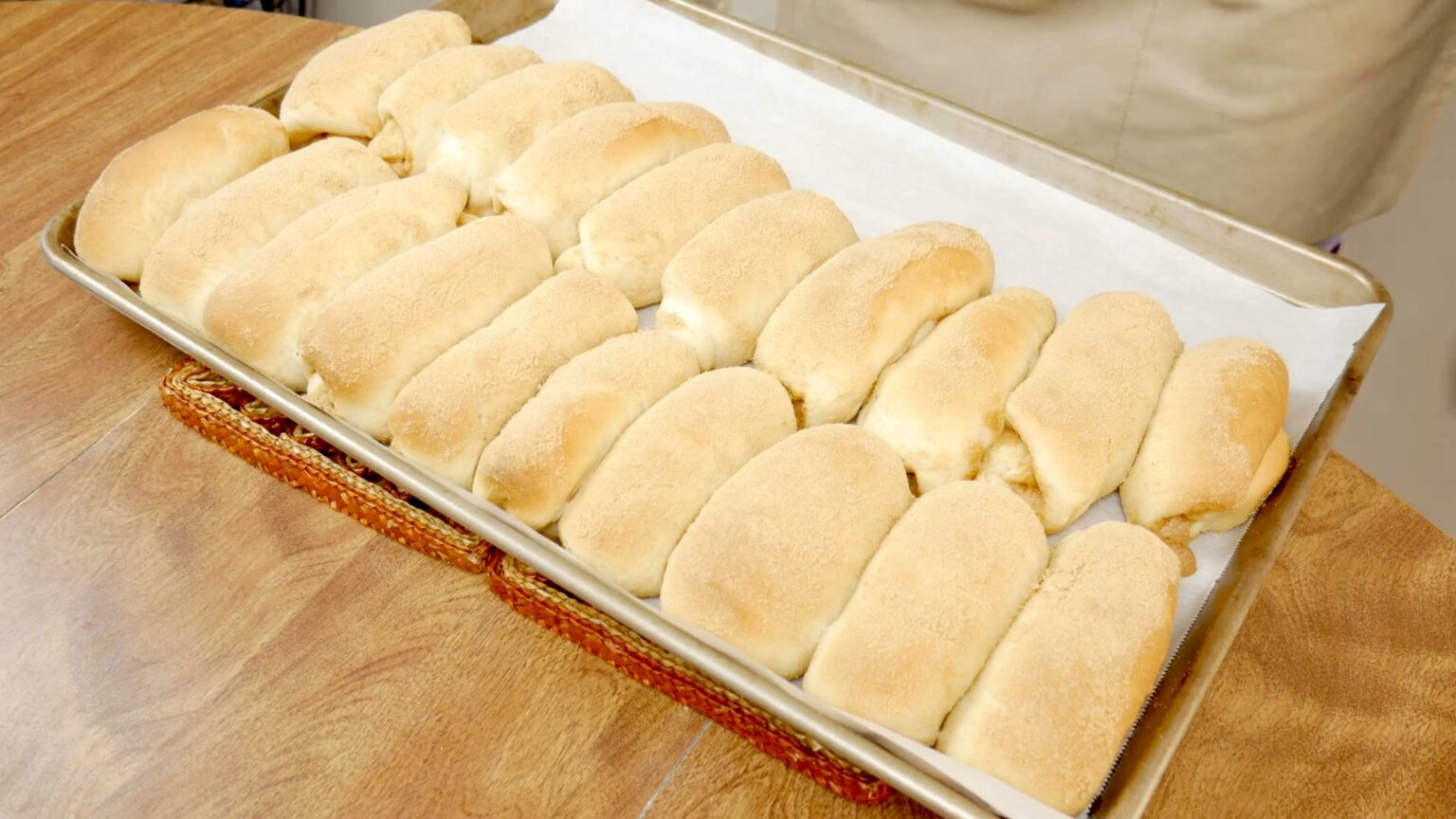 Spanish Bread (Señorita Bread) - Jeanelleats Food and Travel Blog