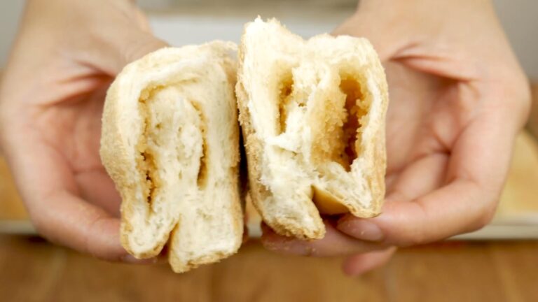 Spanish Bread (Señorita Bread) - Jeanelleats Food and Travel Blog