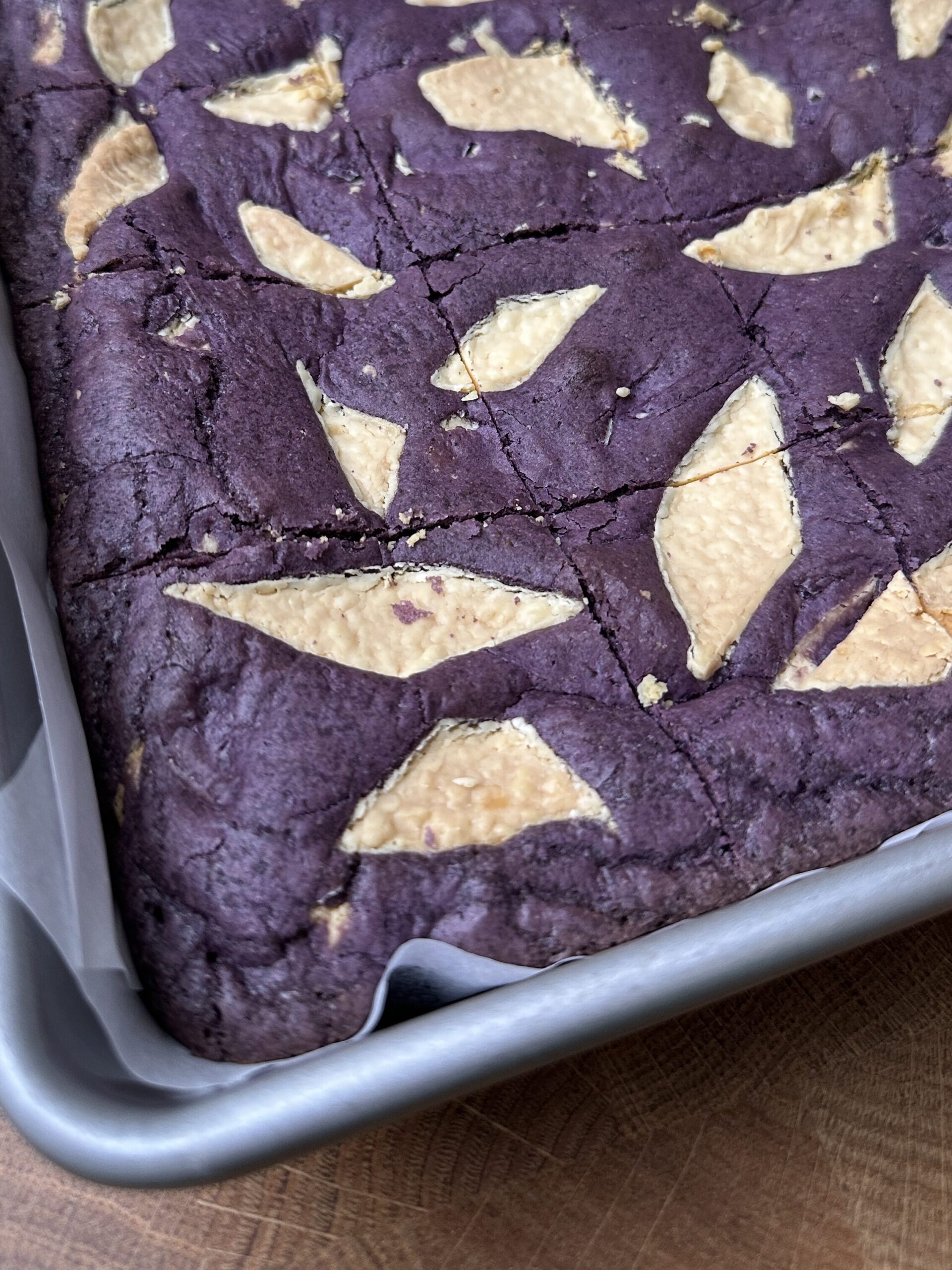 Ube White Chocolate Cookie Bars - Jeanelleats Food and Travel Blog