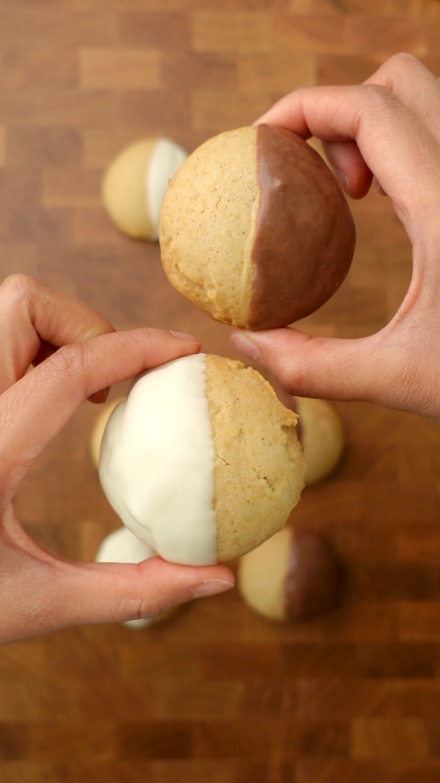 Medenki (Bulgarian Honey Cookies) - Jeanelleats Food and Travel Blog