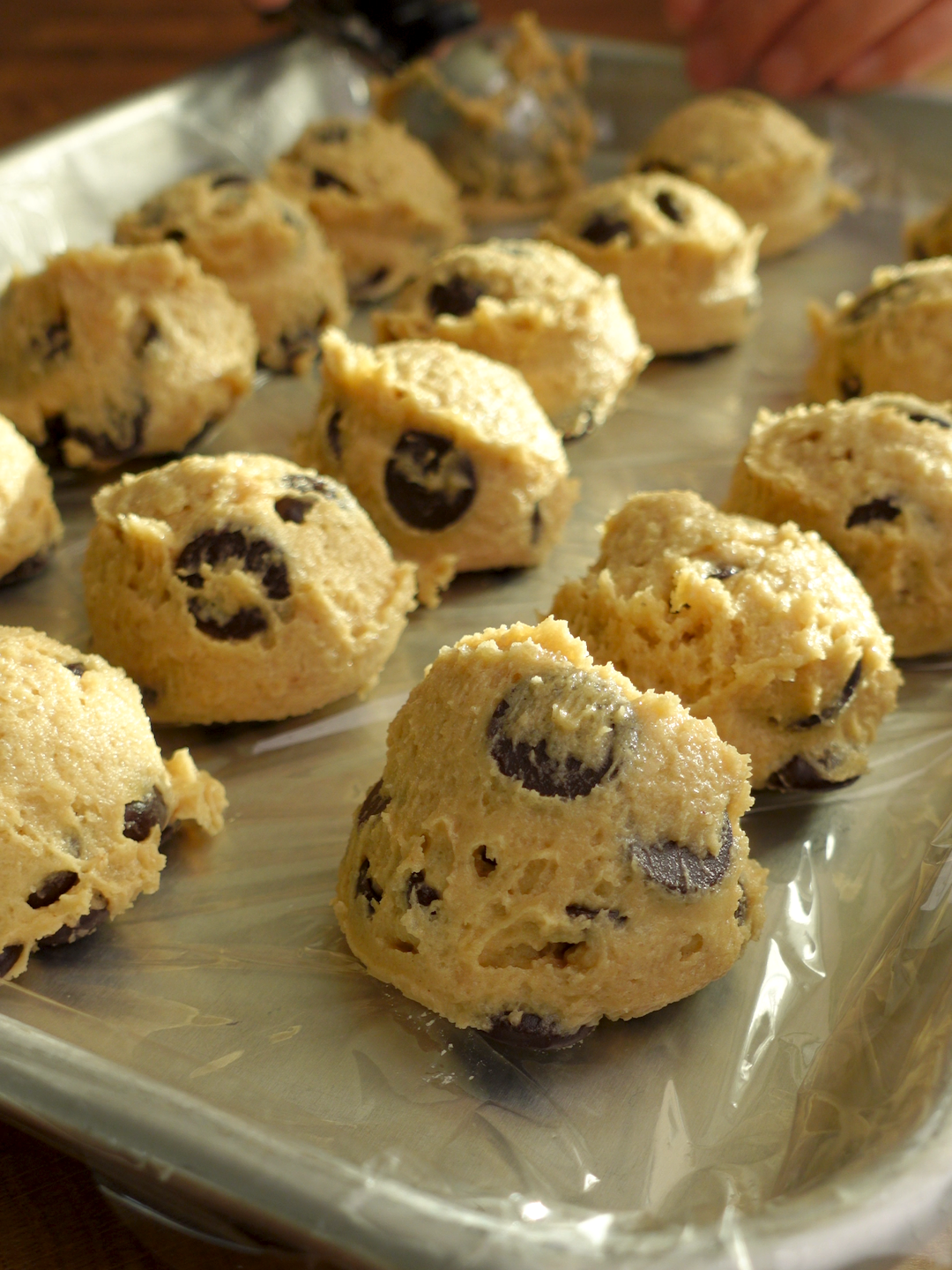 Miso Caramel Chocolate Chip Cookies - Jeanelleats Food and Travel Blog